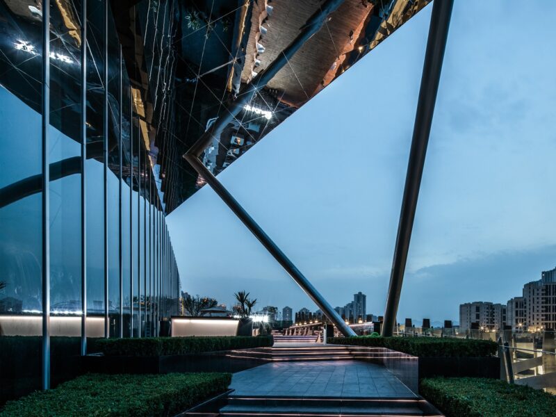 Larry Wen: IDA Architectural Design of the Year 2020 for ‘One Sino Park ...