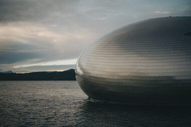A Deep Dive Into Iris, Norway’s Floating Restaurant - D5 MAG – Design ...