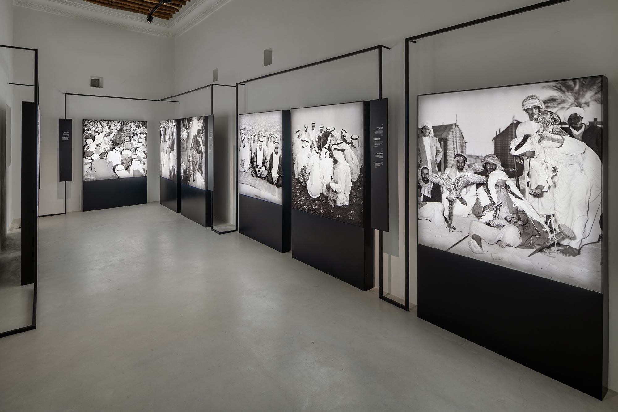 Lighting in Museums and Galleries: How Illumination Enhances Art ...