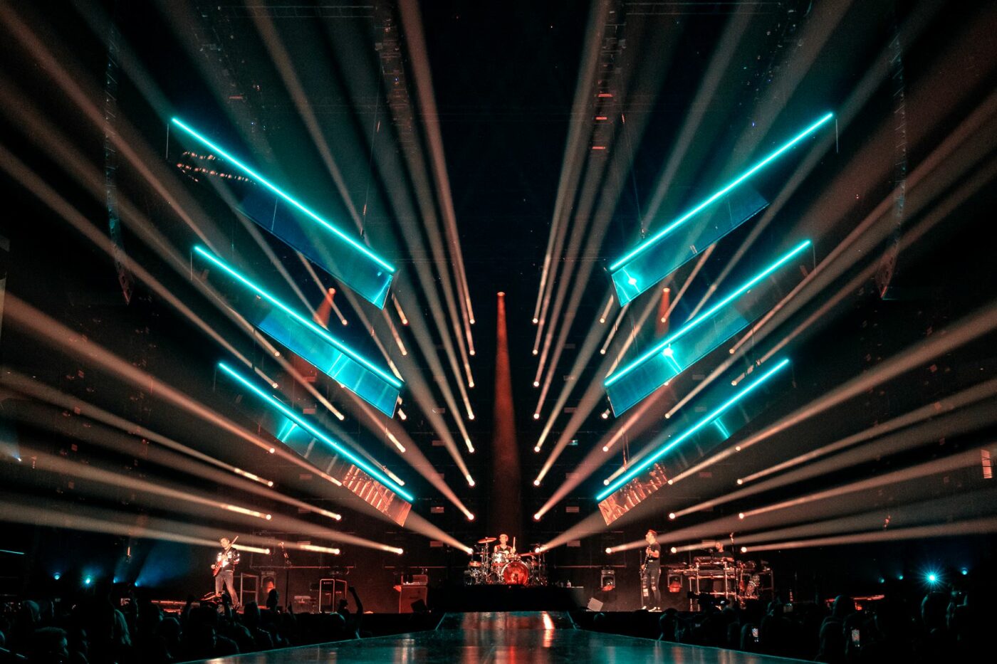 Design Conversation: An Exclusive Dive Into Sooner Routhier’s Lighting ...