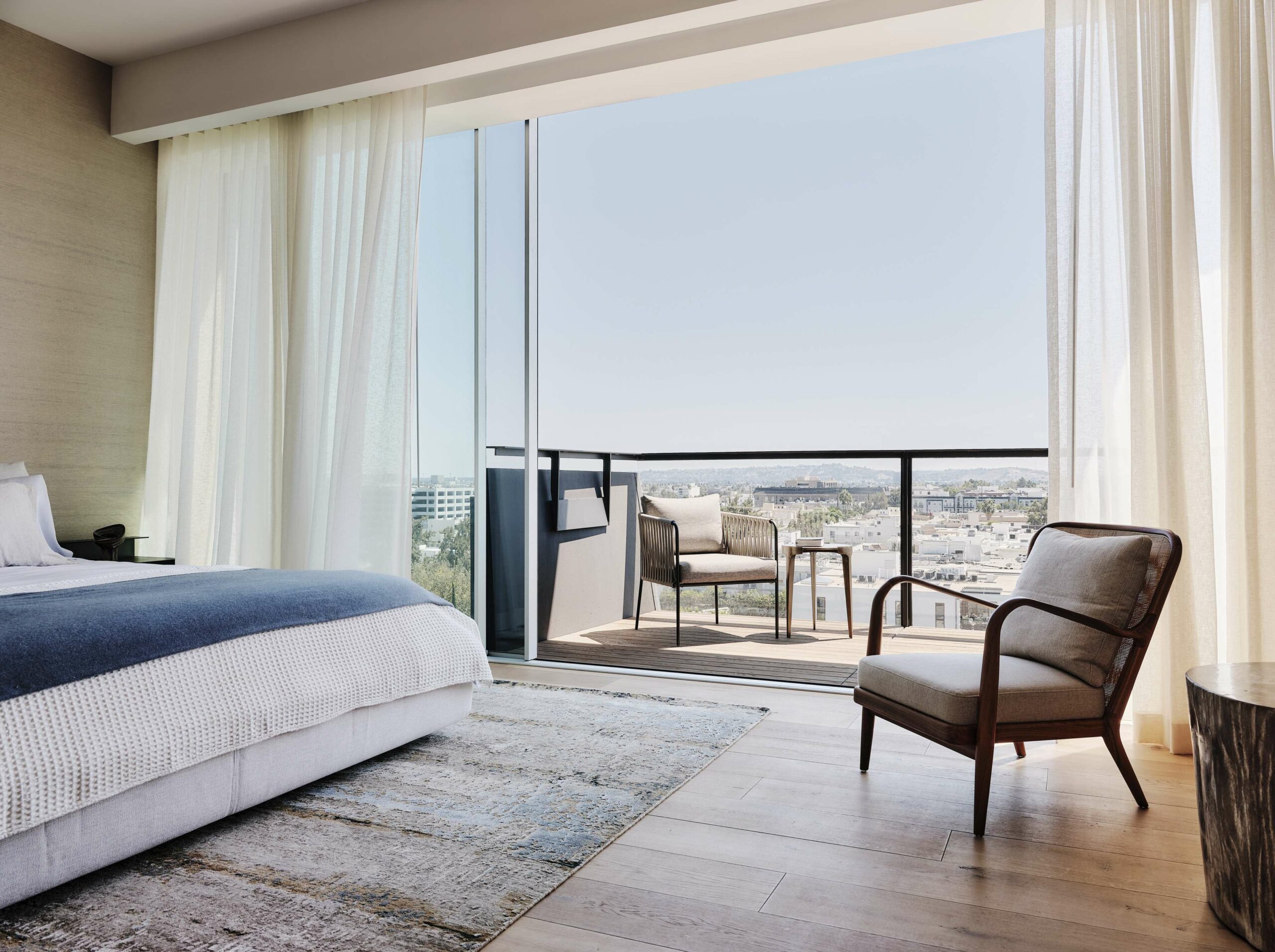 Reviving a Classic: The Transformation of 8899 Beverly Boulevard - D5 ...