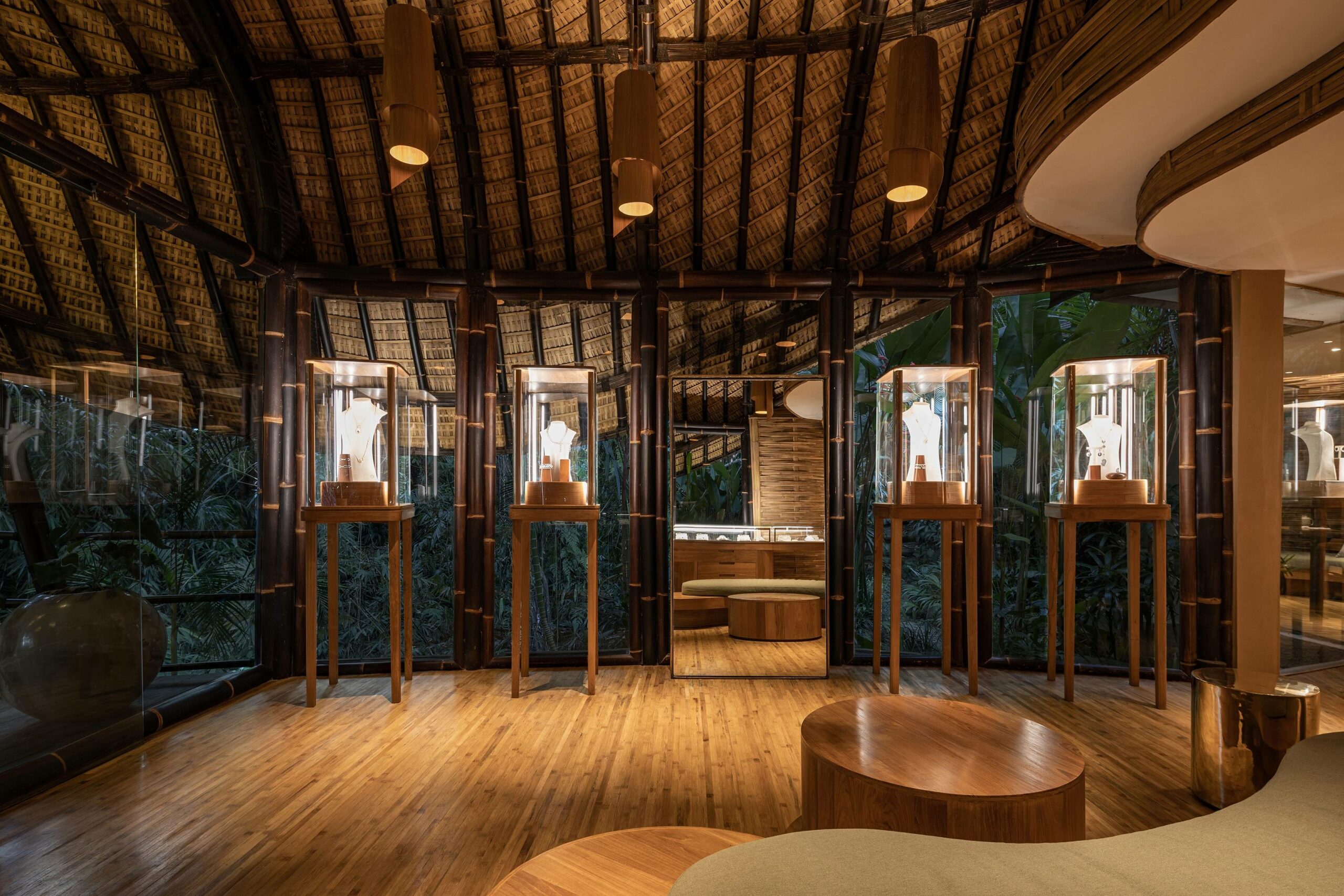 Discover 5 Unique Lighting Designs in Retail Stores Worldwide - D5 MAG ...