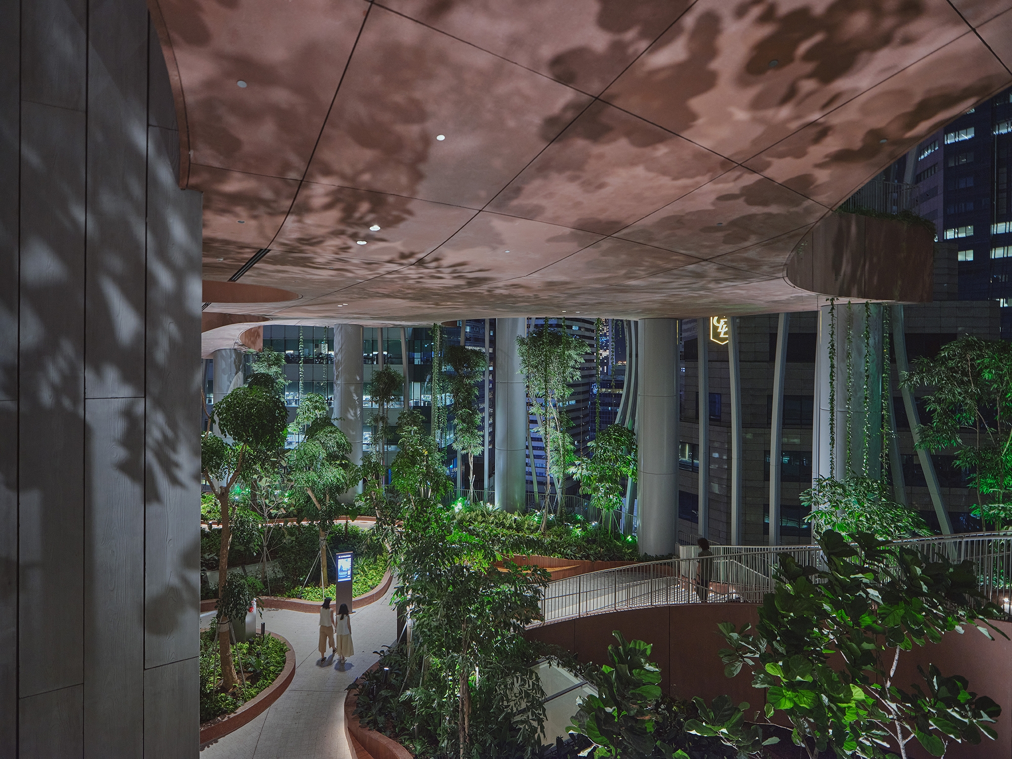 When the Jungle Lies Inside a Building: Lighting Up Singapore - D5 MAG ...