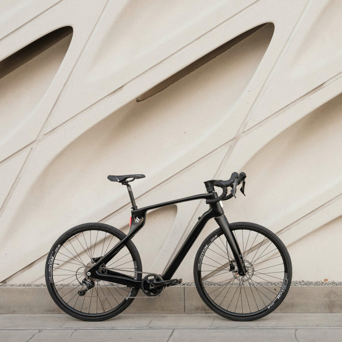 How Technology is Redefining the Cycling Experience - D5 MAG – Design ...