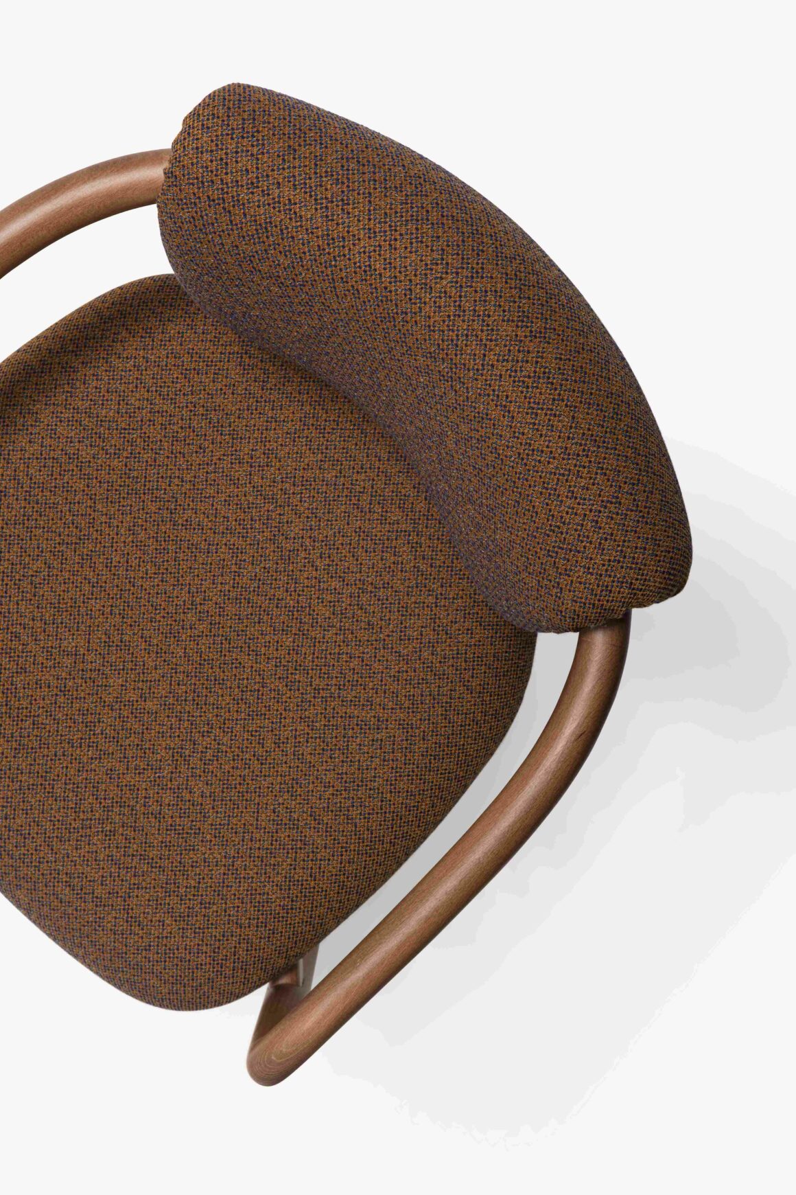 Texture, Wood and Voluminous Geometry: The Joli Armchair - D5 MAG ...