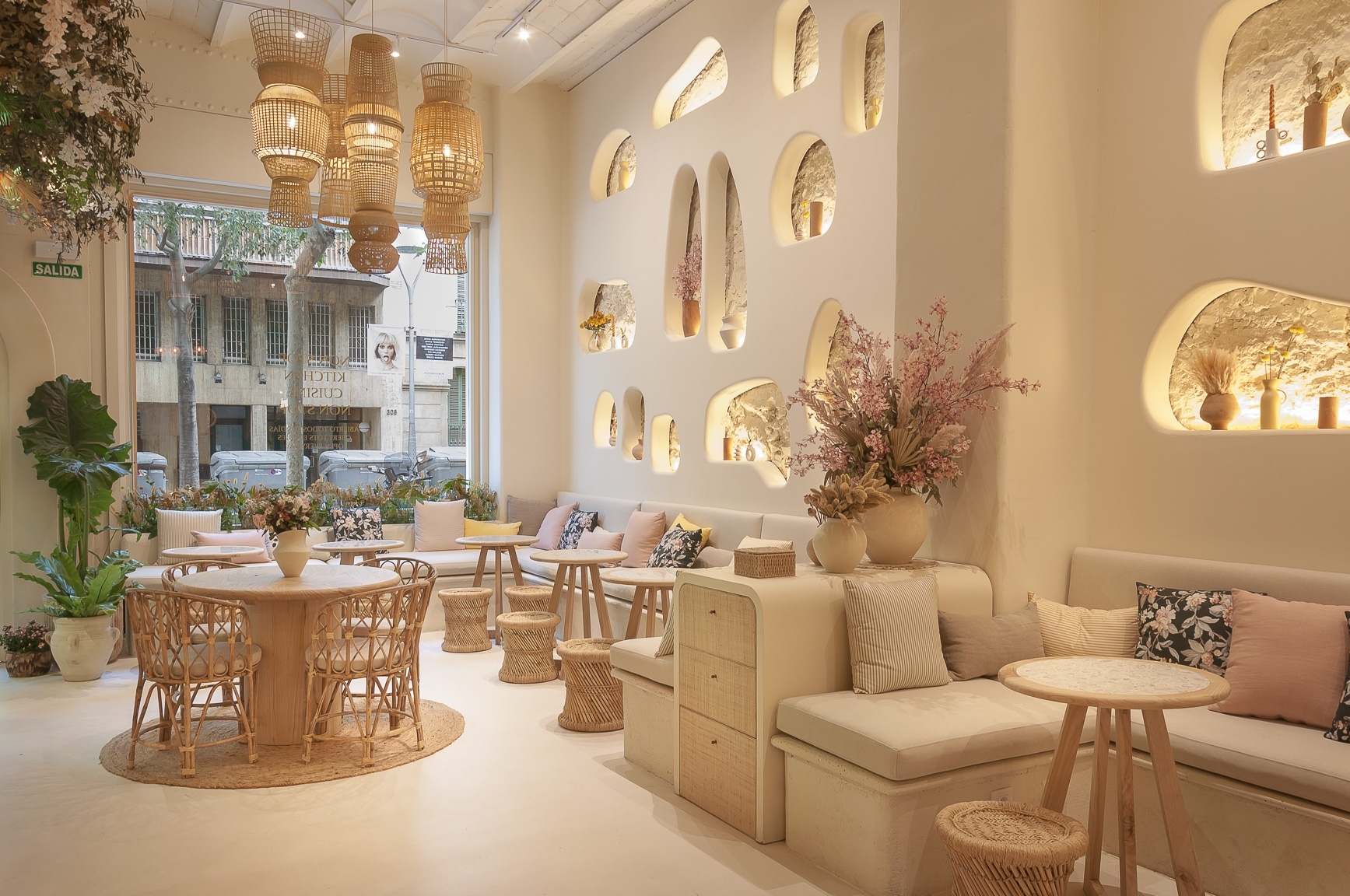 Brunch & Cake Diputació: An Organic Vibe in Bustling Barcelona - D5 MAG – Design Magazine