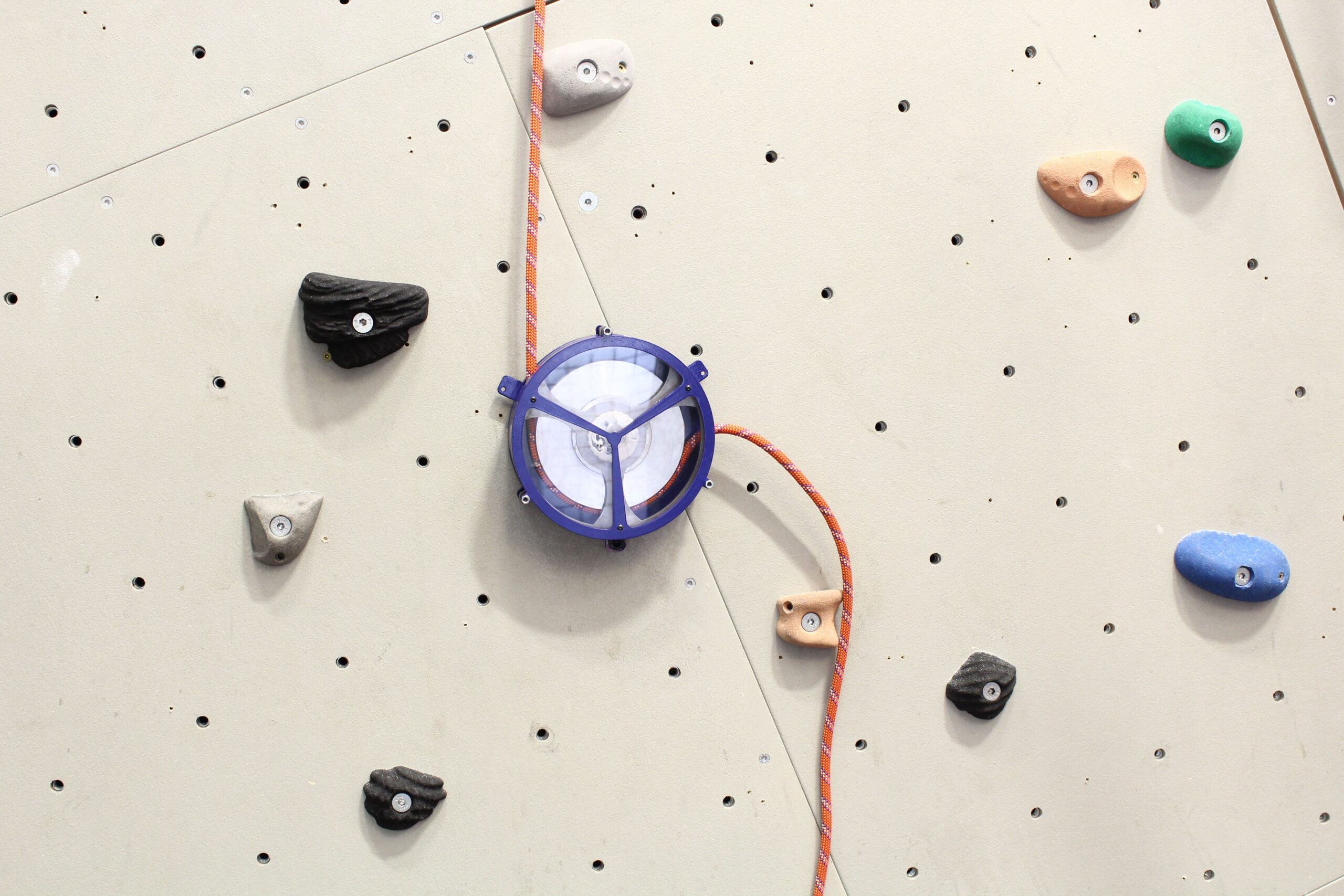 Meet Lead Solo, the Most Affordable Lead Auto-Belay Any Climber Can ...