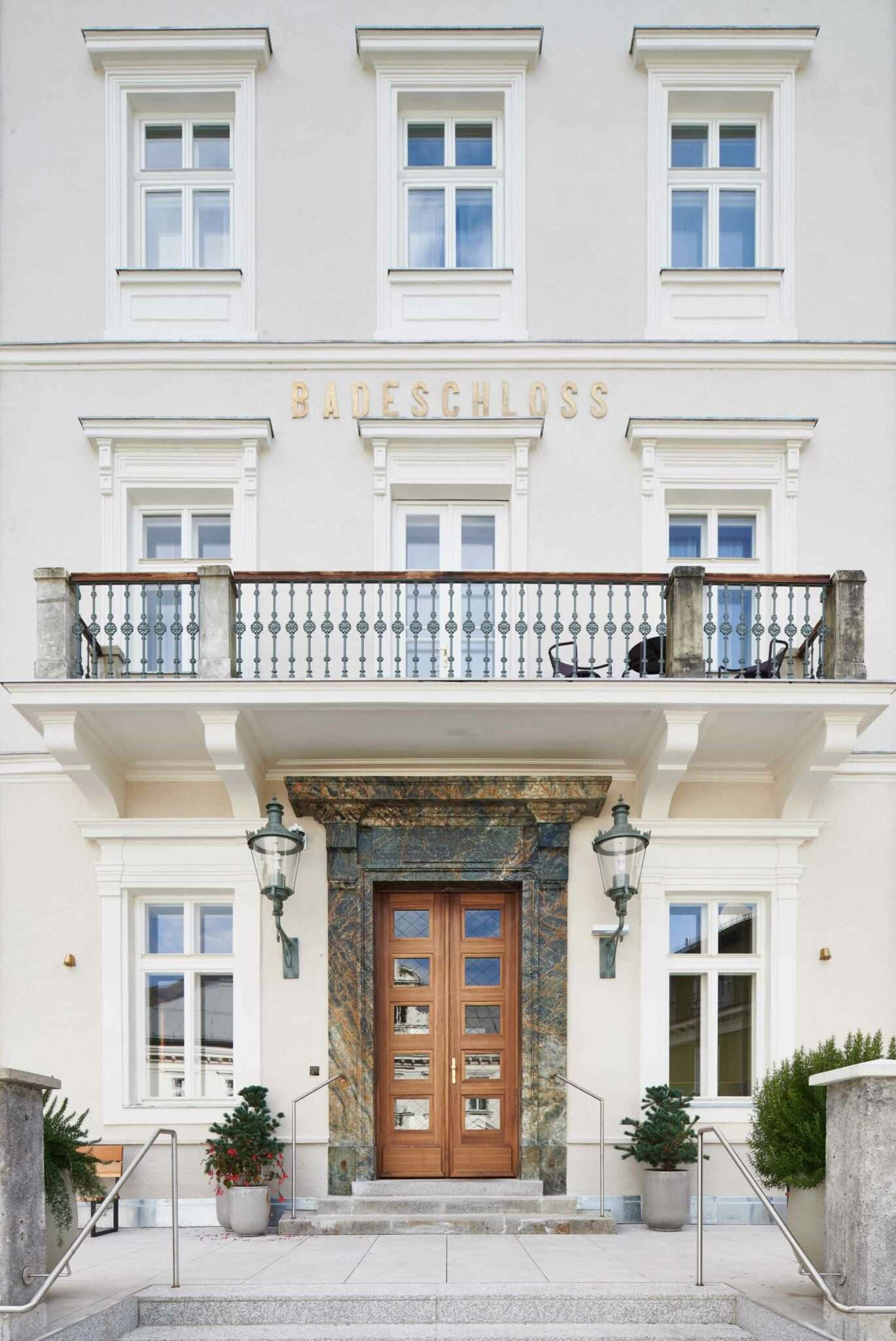 The Renovation and Quirks of The Bathing Palace - D5 MAG – Design Magazine