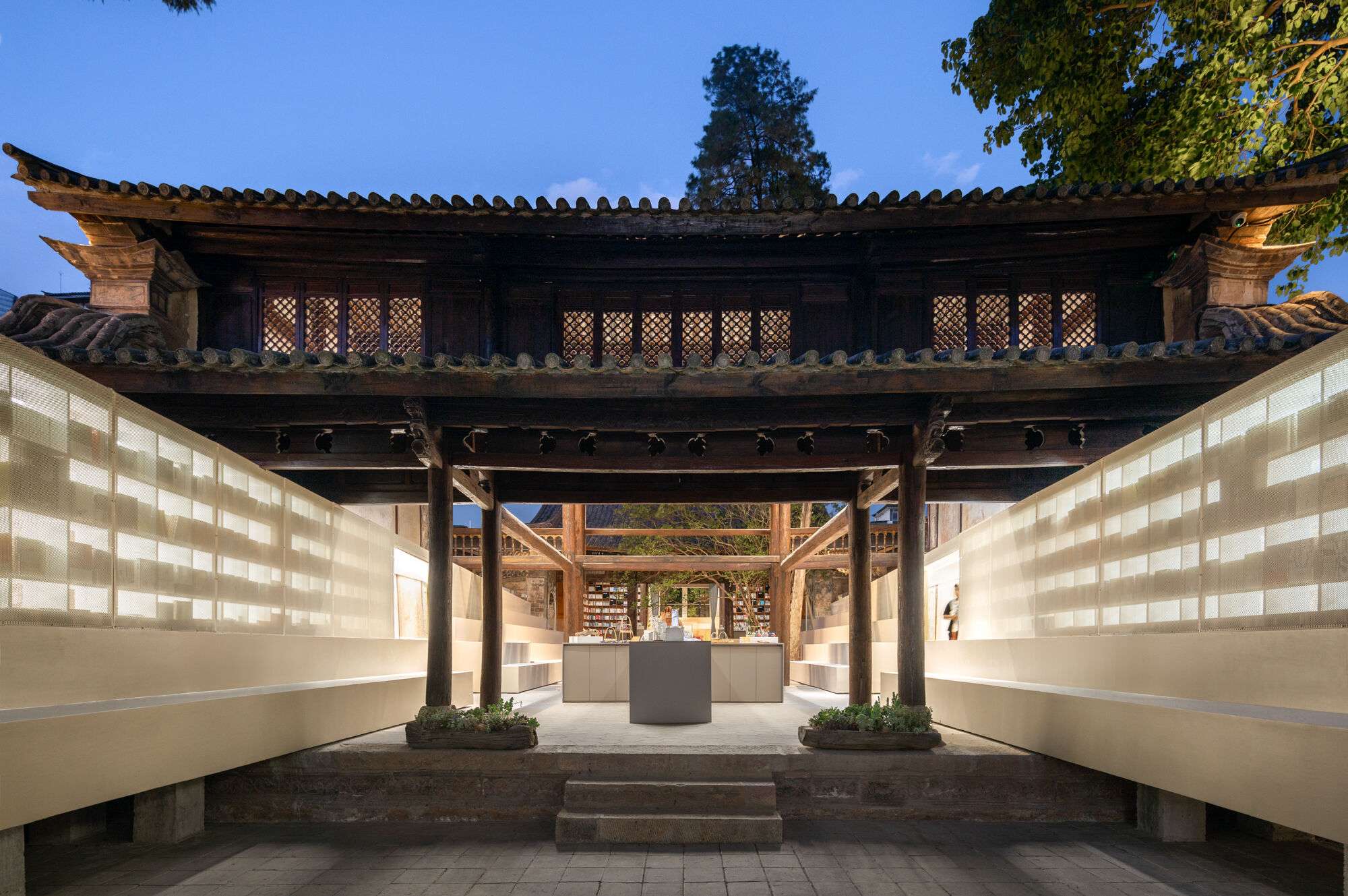 Chongzheng Academy’s Minimalist Makeover Transforms It into a Modern ...