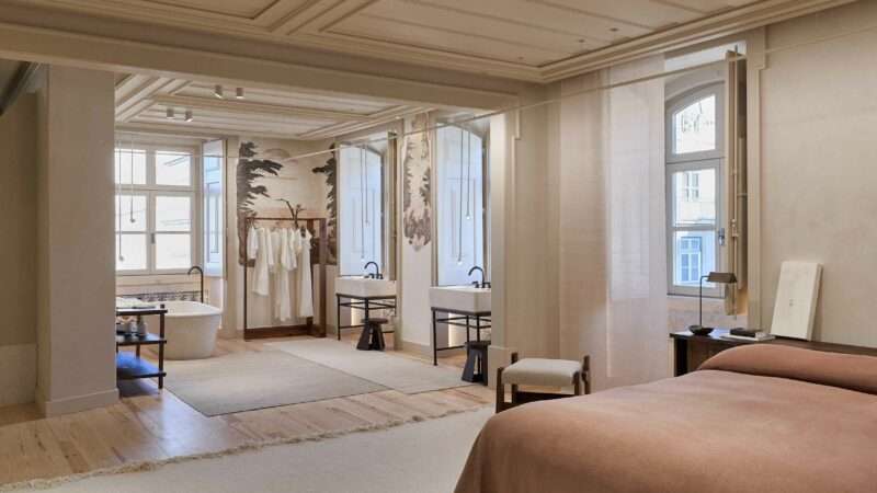 The World’s Second-Largest Zara Store Opens in Lisbon’s Historic Rossio ...