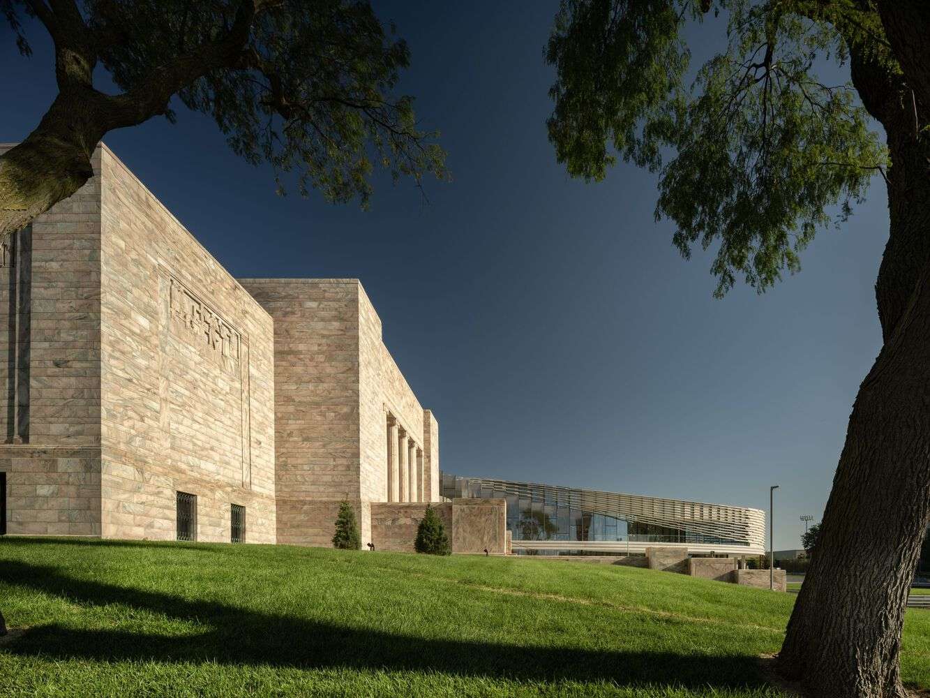Bold Transformation of Joslyn Art Museum by Snøhetta and Alley Poyner ...