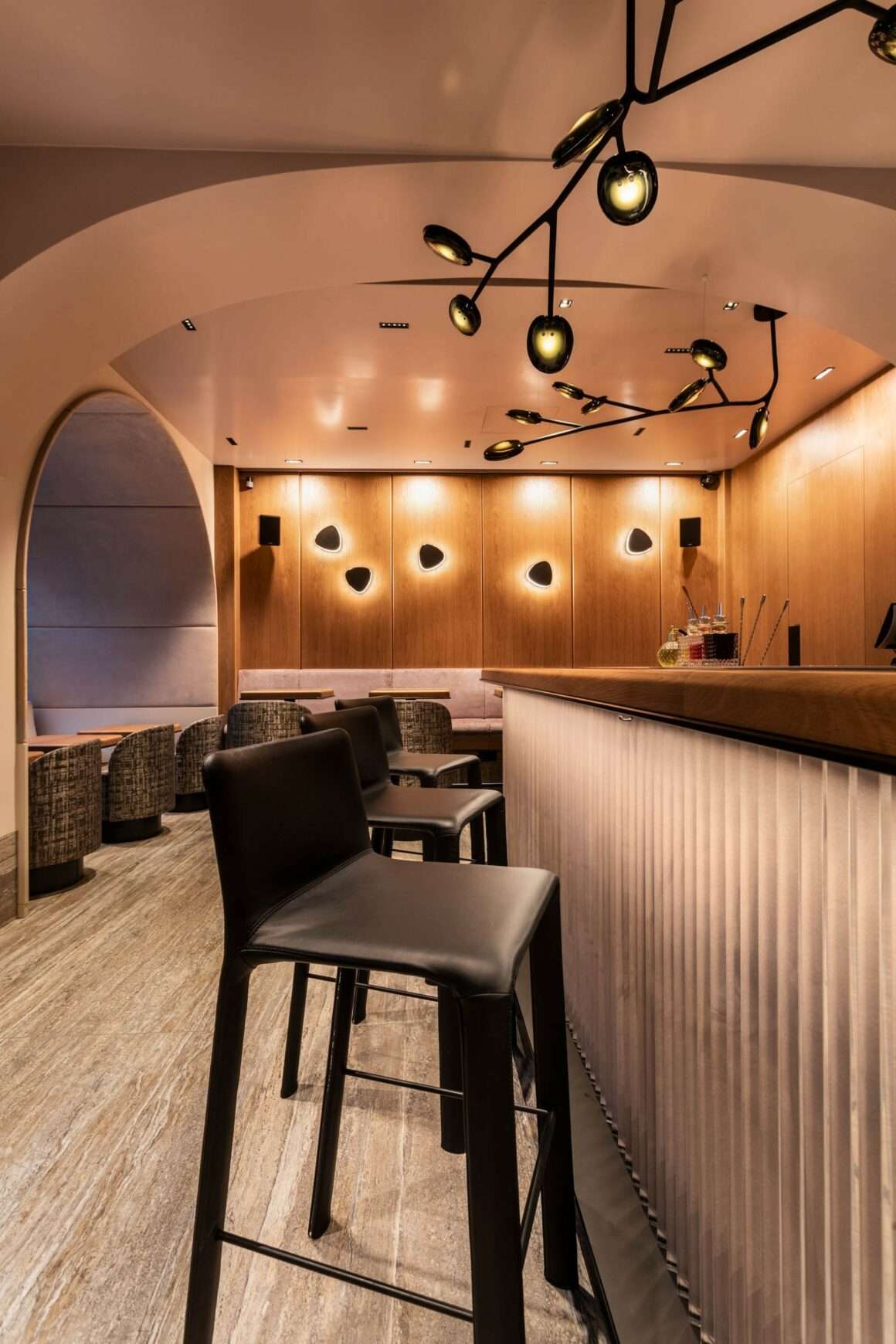 Enjoy A Drink Anytime At Everybody’s Darling Day Bar - D5 MAG – Design ...