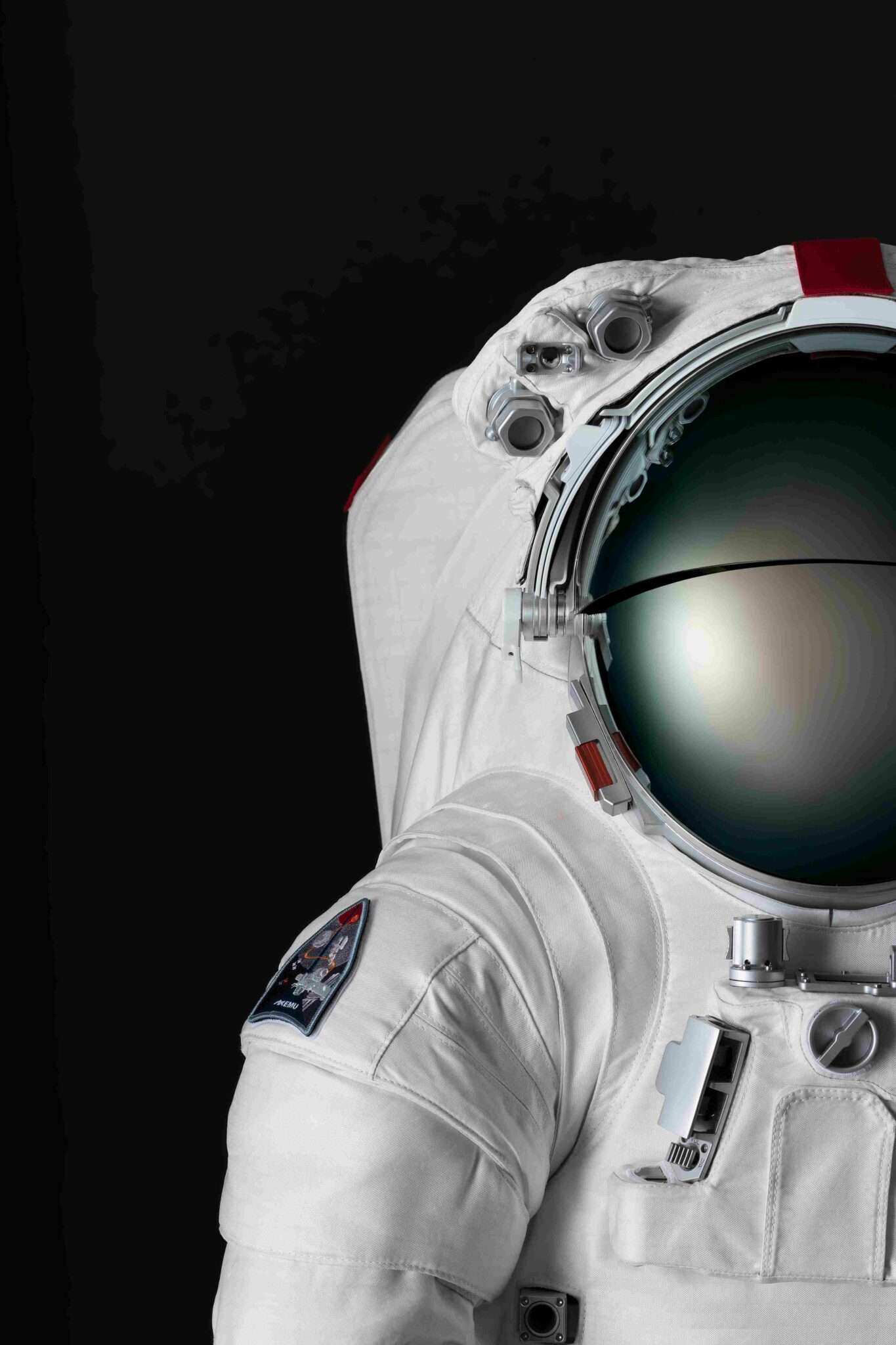 How Prada and Axiom Space Designed NASA’s Most Advanced Spacesuit - D5 ...