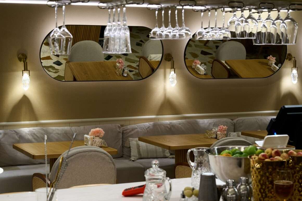 A Grand Baroque-Inspired Space Reinvented for the Modern Diner - D5 MAG ...