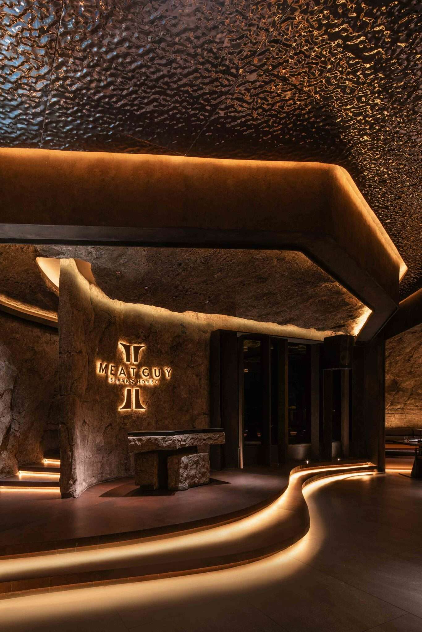A Cave-Like Restaurant For A Unique Dining Out Experience - D5 MAG ...