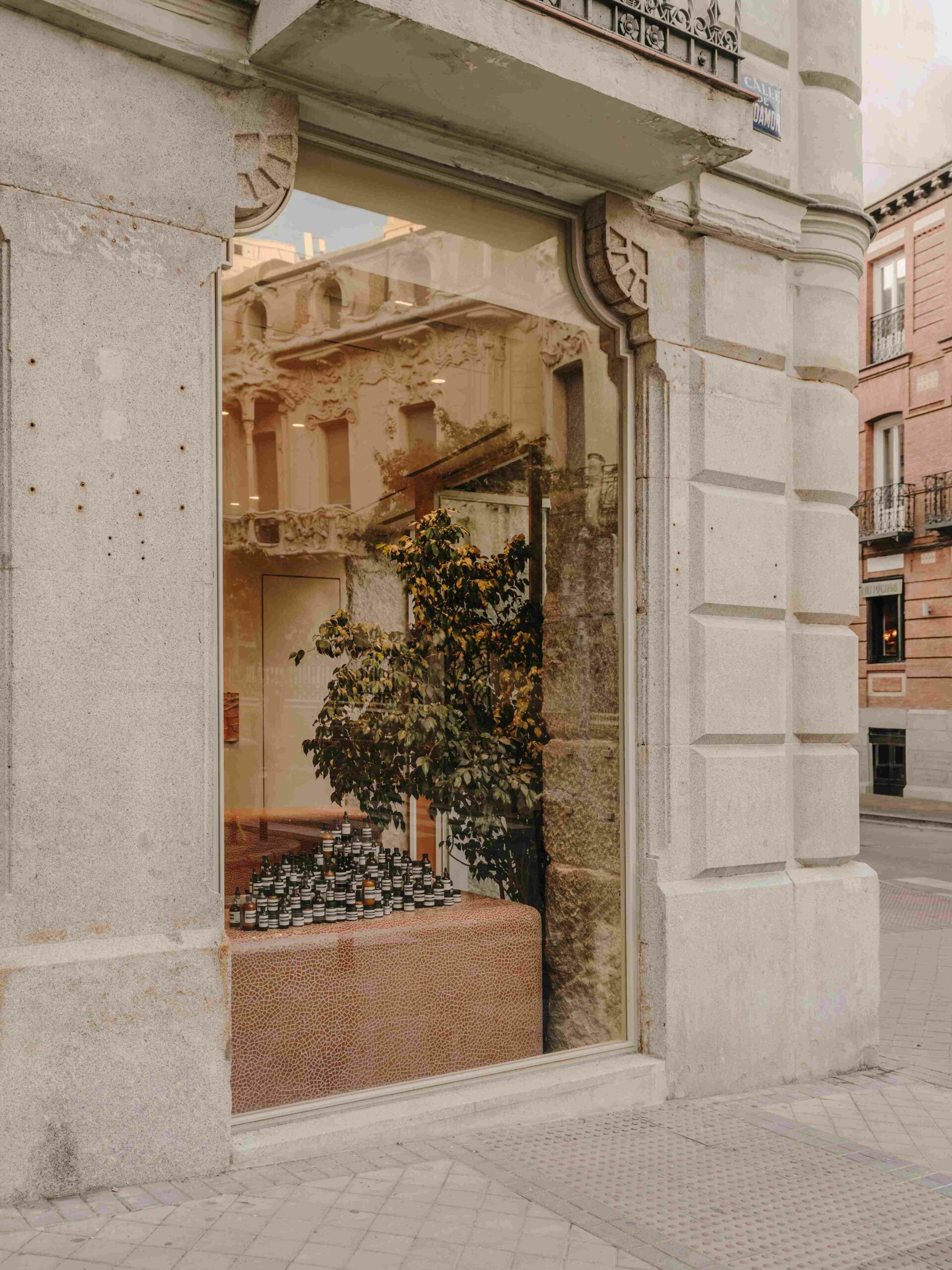 How Spanish Modernism Was Used at Aesop’s New Madrid Store - D5 MAG ...