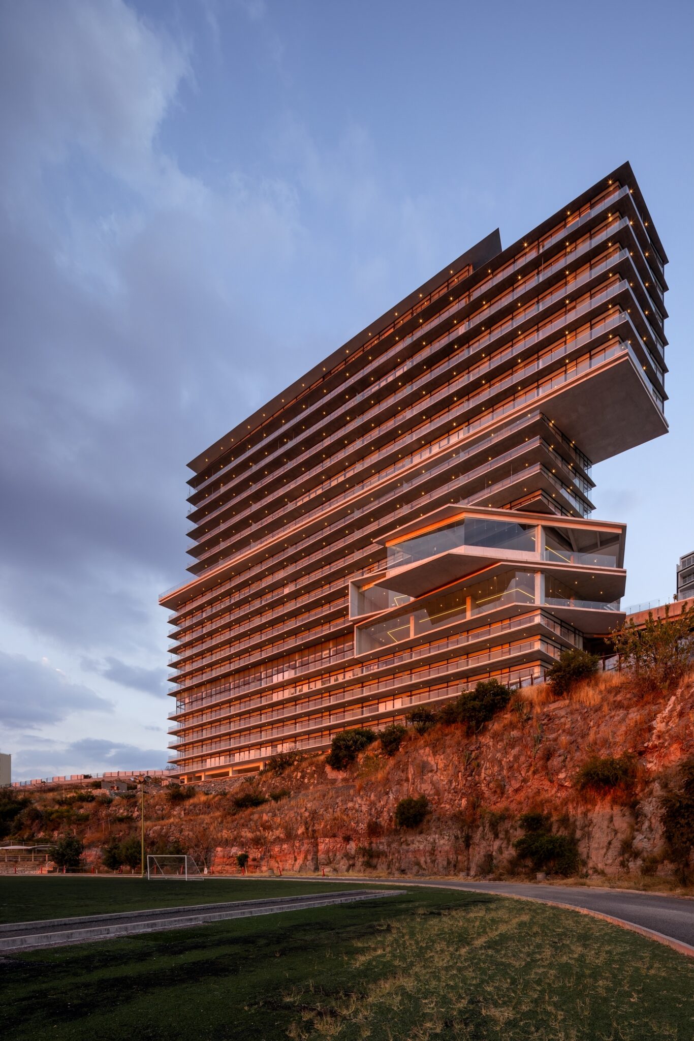 Smart Terraces and Concrete Blocks Shape the Amirá Residential Project ...