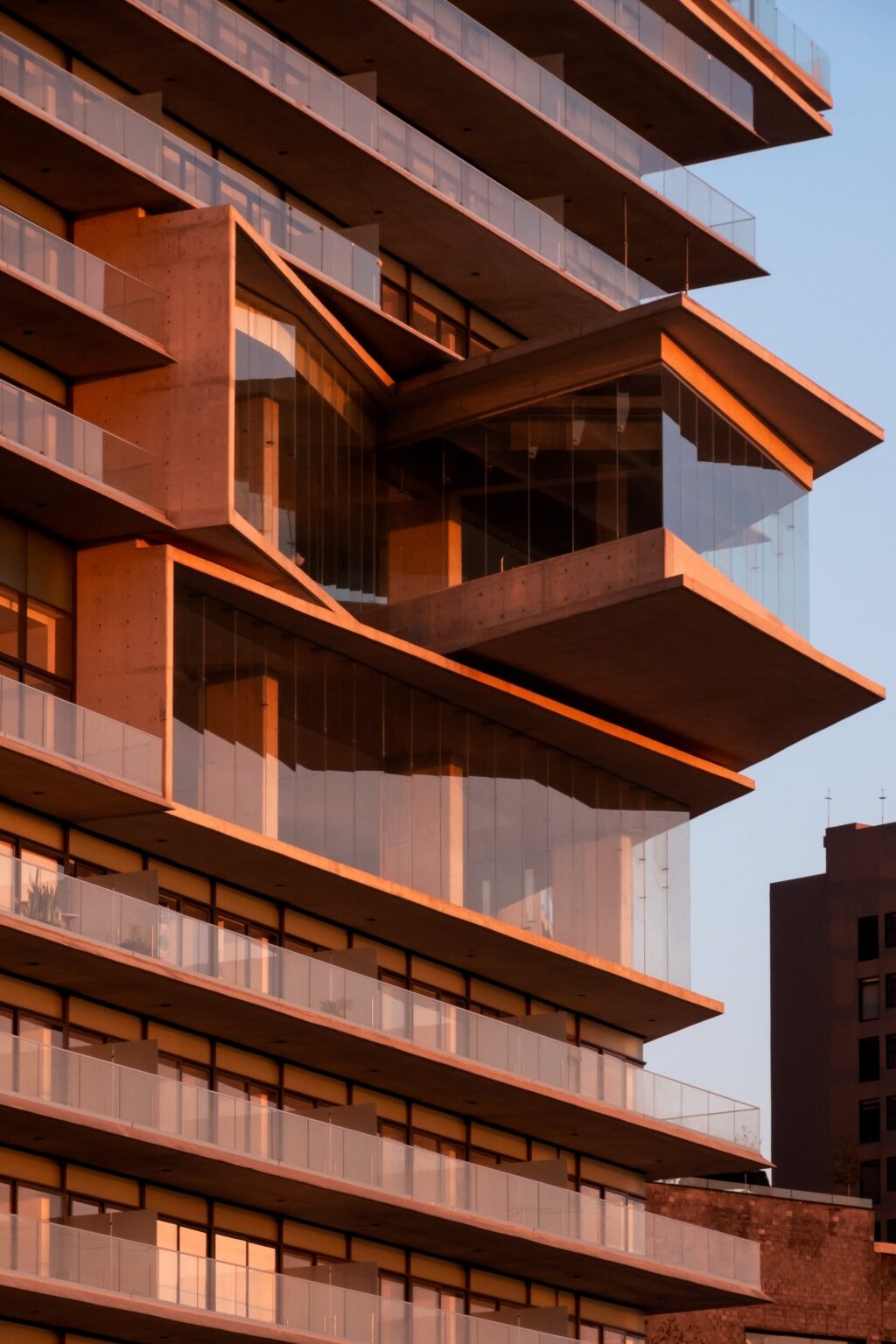Smart Terraces and Concrete Blocks Shape the Amirá Residential Project ...