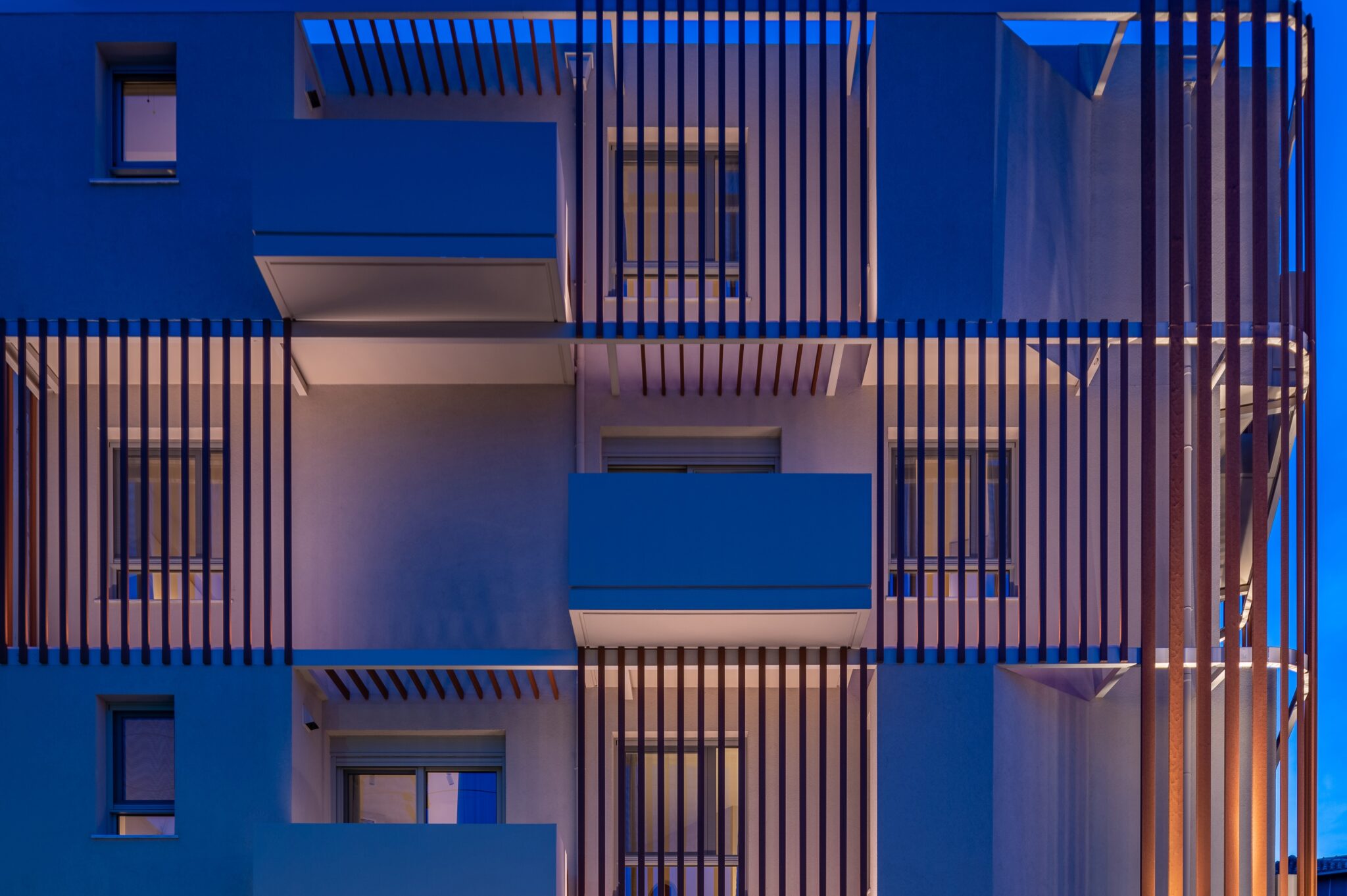 Idea Design Studio Creates an Elegant Facade Lighting Concept for ...