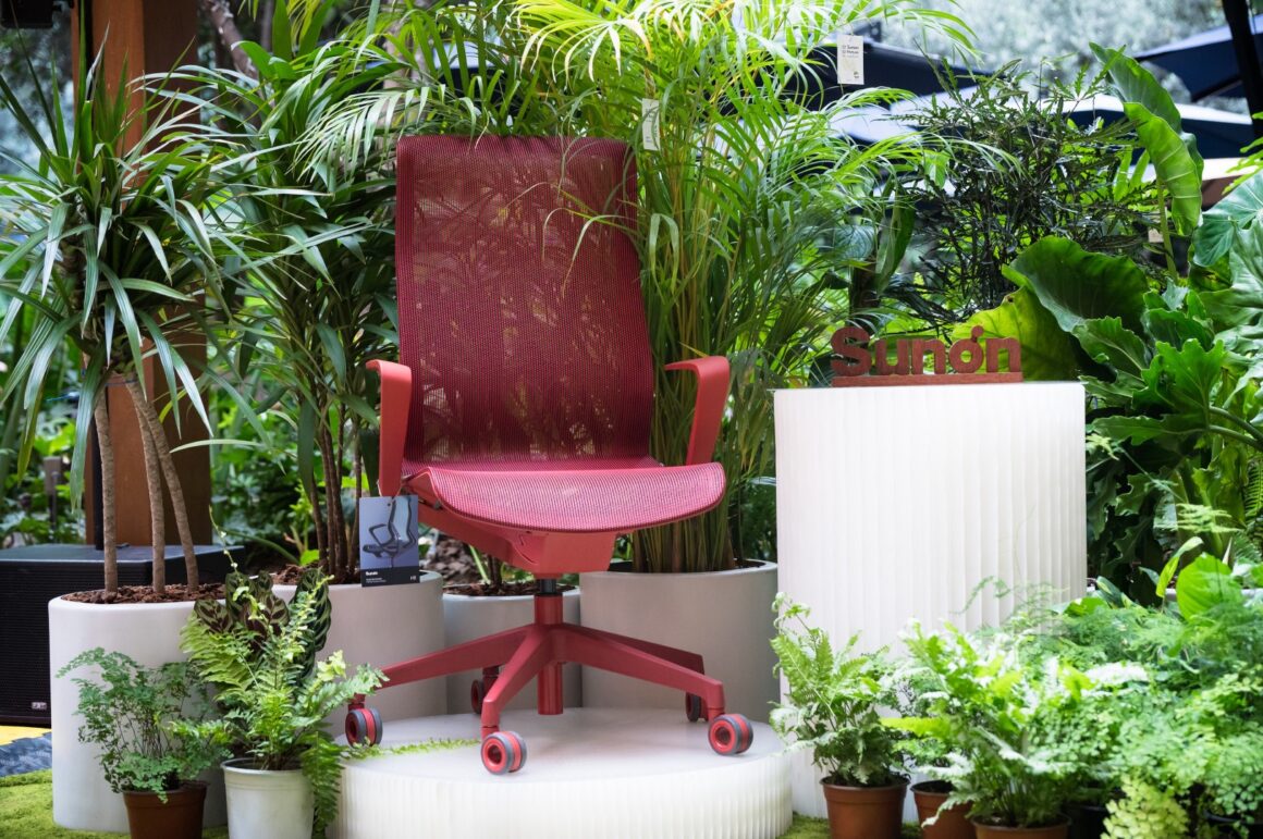 Office Chair Made From Ocean-Bound Plastic Goes International - D5 MAG ...