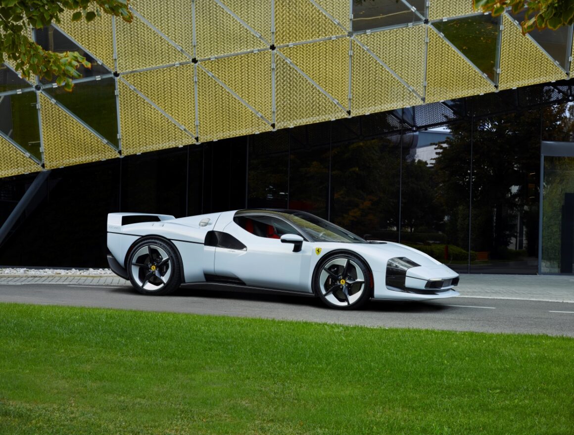 One-Off SC40 Car Powerfully Portrays Ferrari’s Personalisation ...