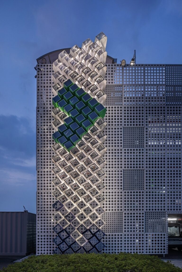 The VINE: Blending Nature and Technology in an Urban Skin - D5 MAG ...